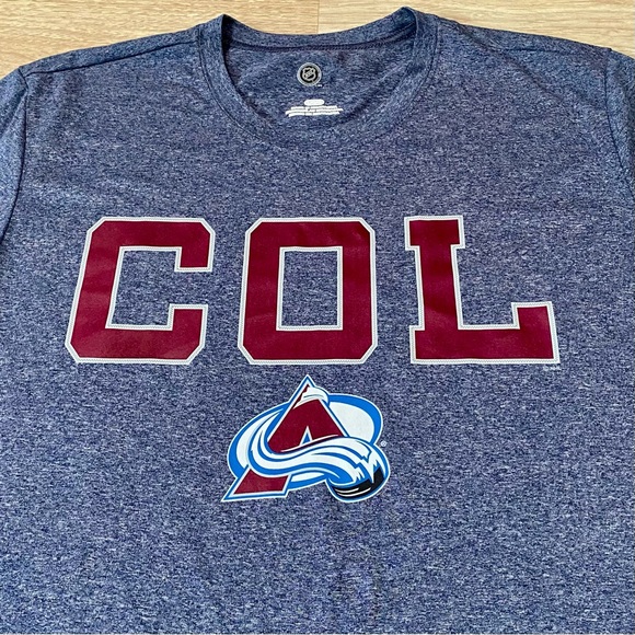 NHL | Shirts | Colorado Avalanche Tshirt Mens L Grey Short Sleeve Col ...